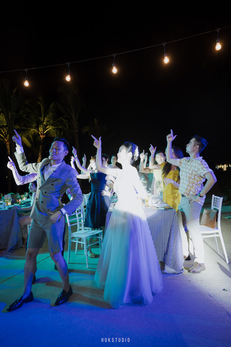 6 creative wedding entrance ideas for couples